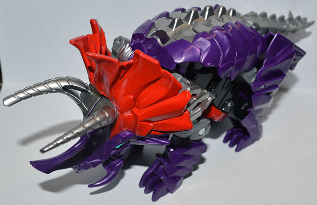 Dinobot Slug (2014) - Autobot - www.tfu.info