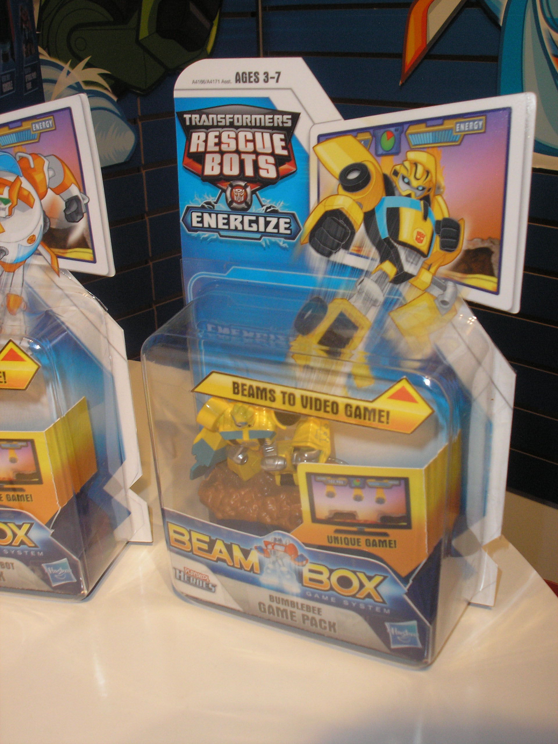 Hasbro Fan Media Event 2013 Toy Fair- Rescue Bots - www.tfu.info