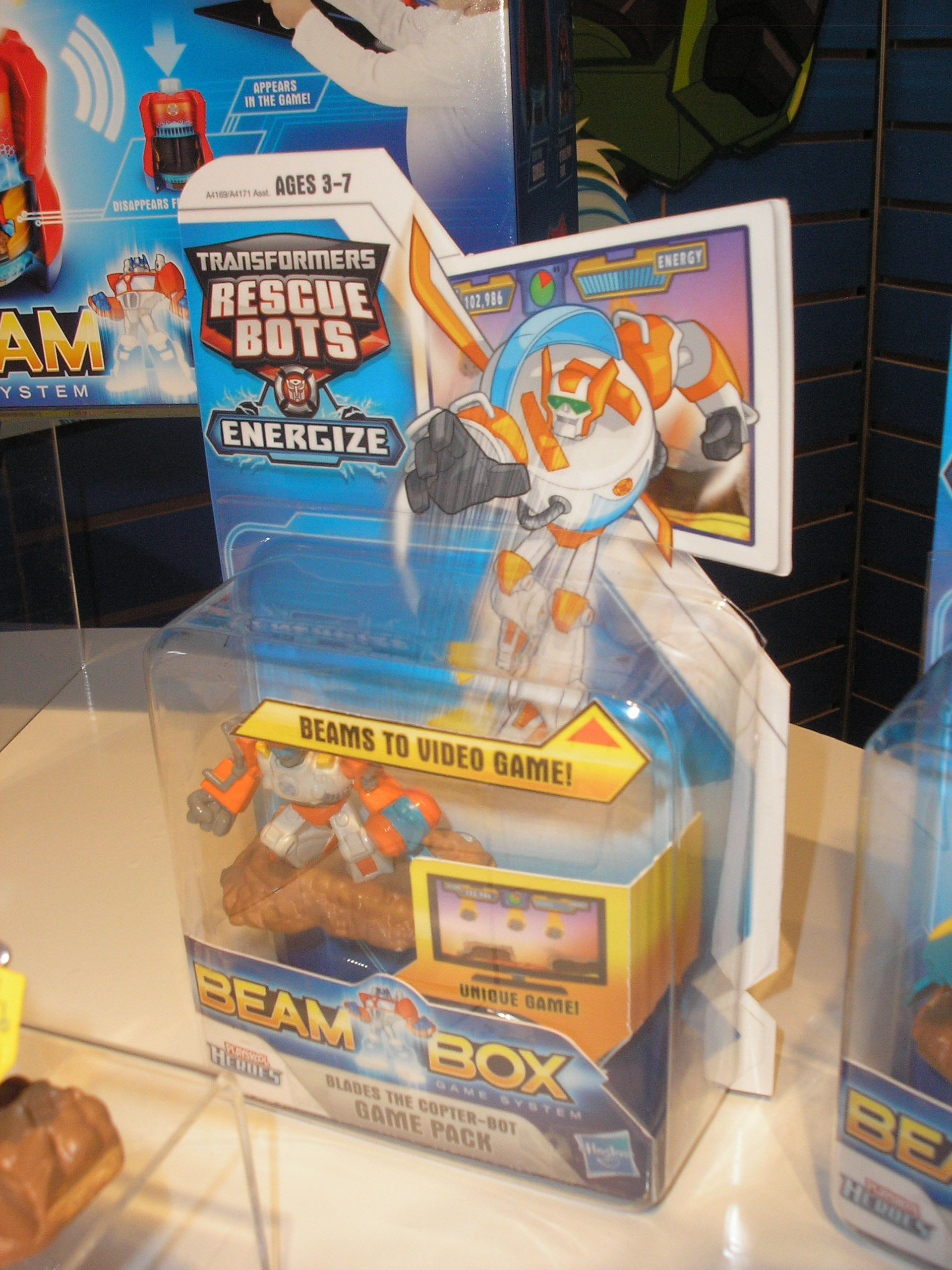 Hasbro Fan Media Event 2013 Toy Fair- Rescue Bots - www.tfu.info