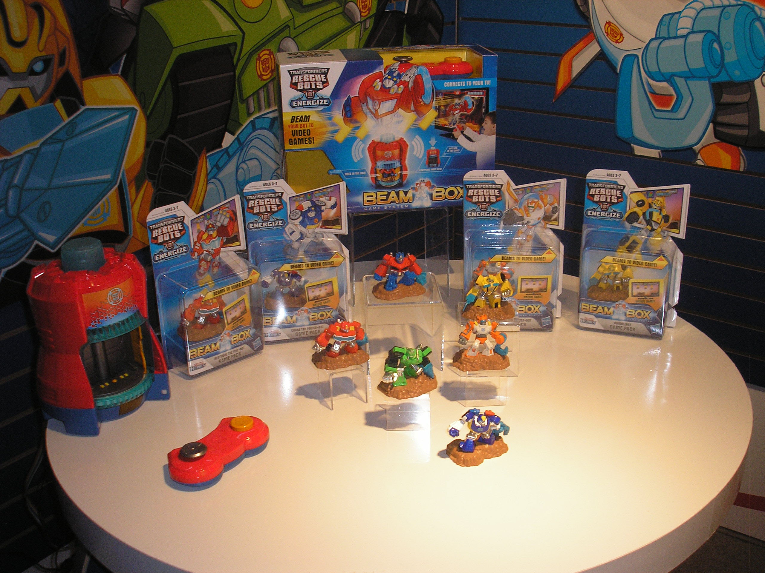 Hasbro Fan Media Event 2013 Toy Fair- Rescue Bots - www.tfu.info